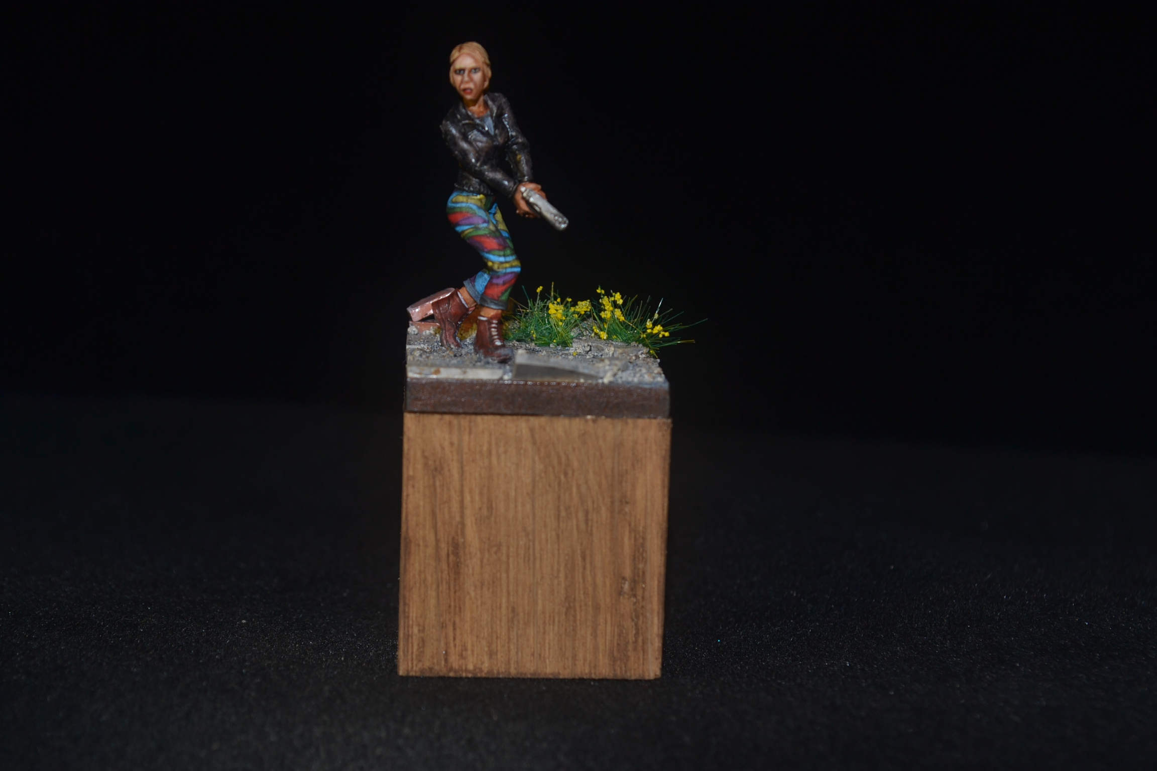 “Taylor” – Post Apocalyptic Survivor – The Imperfect Modeller